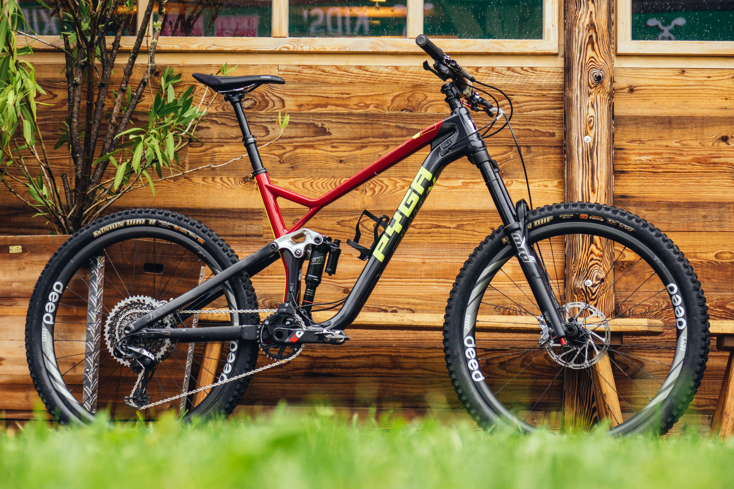 New Enduro and Trail Bikes from PYGA - The Slakline and Hyrax ...