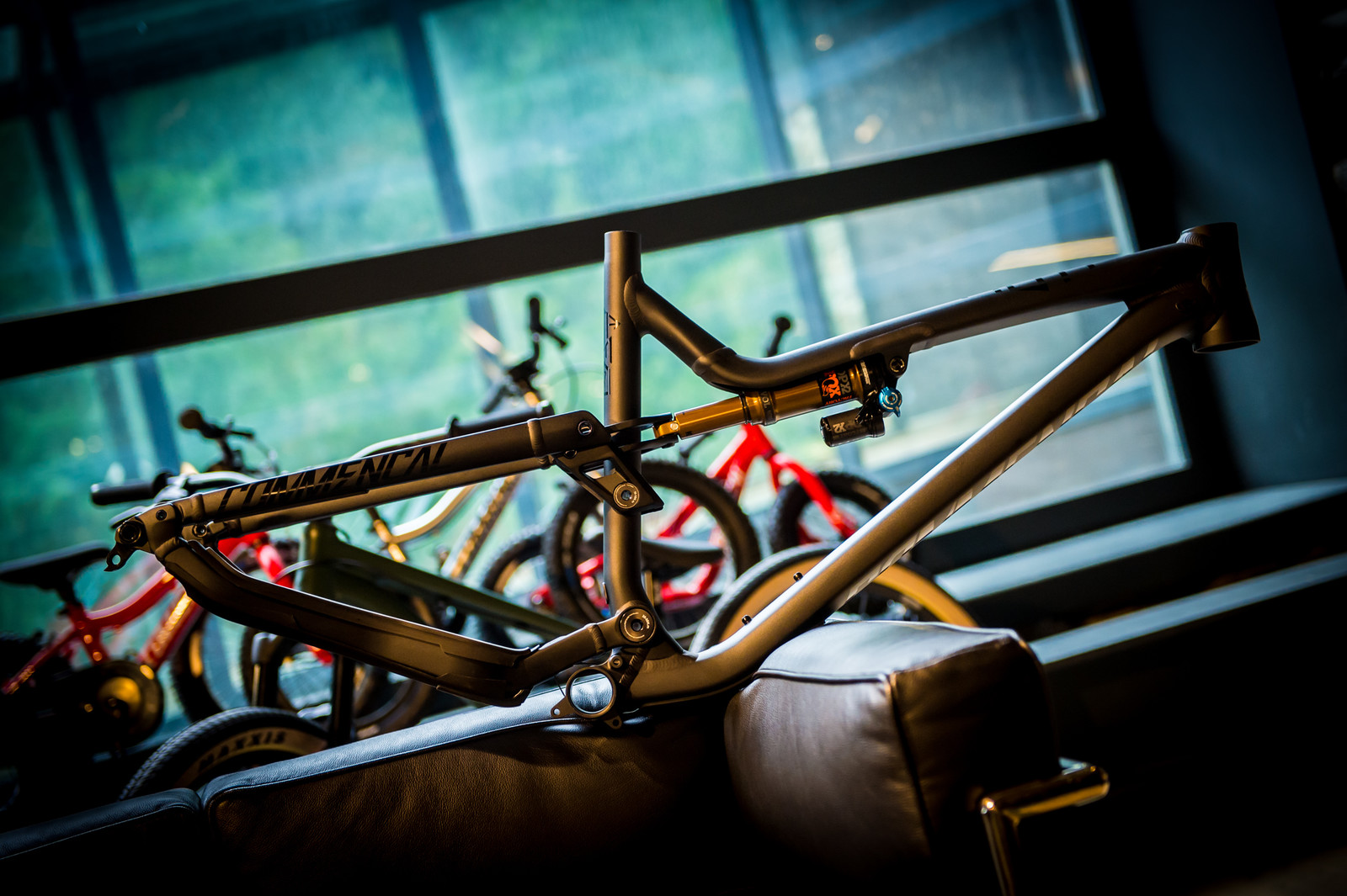 Commencal Launches Meta AM V4.2 World Cup Edition - Mountain Bike News ...