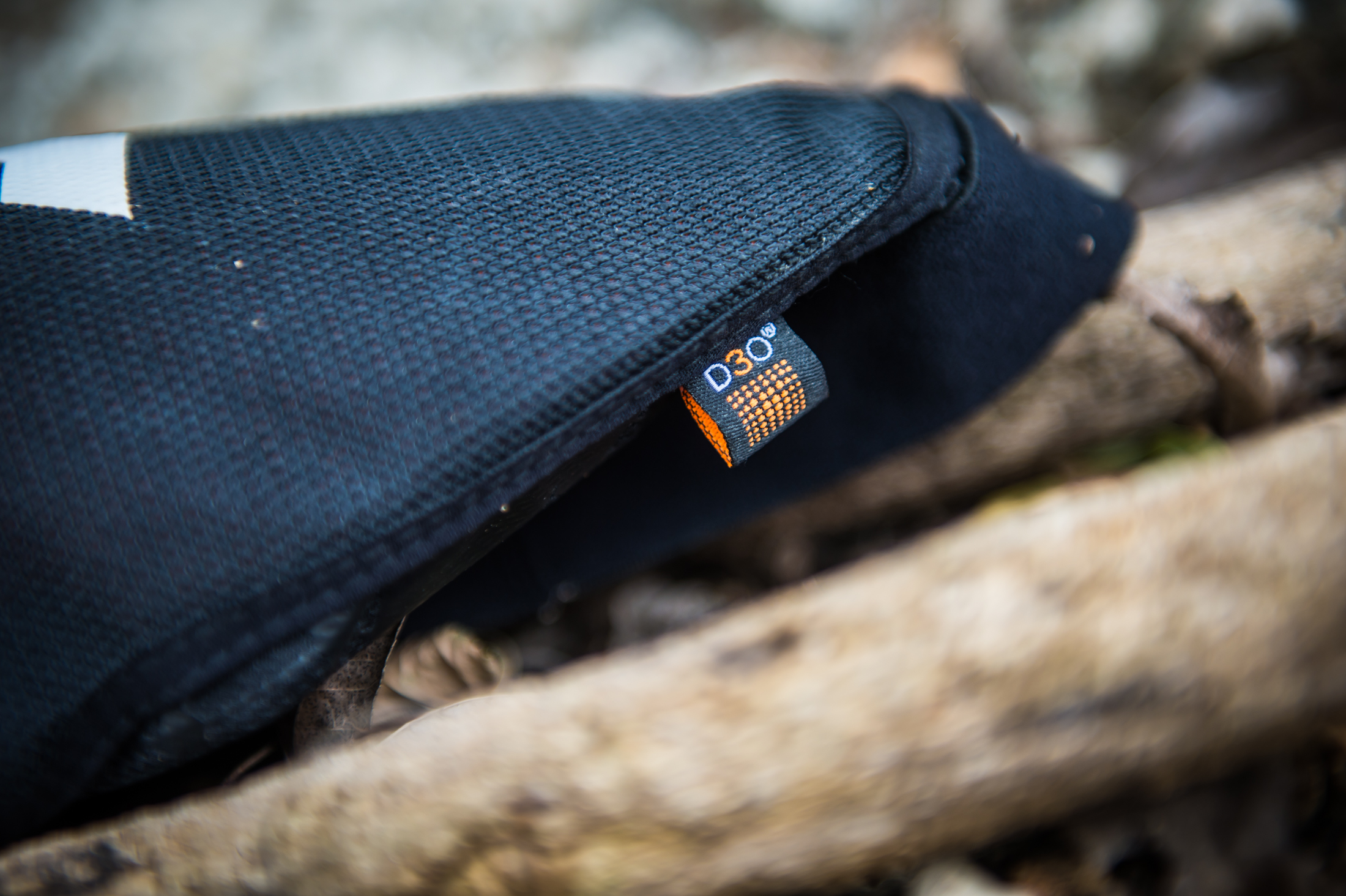13 of the Best Lightweight Kneepads | Vital MTB Roundup - Mountain Bike ...