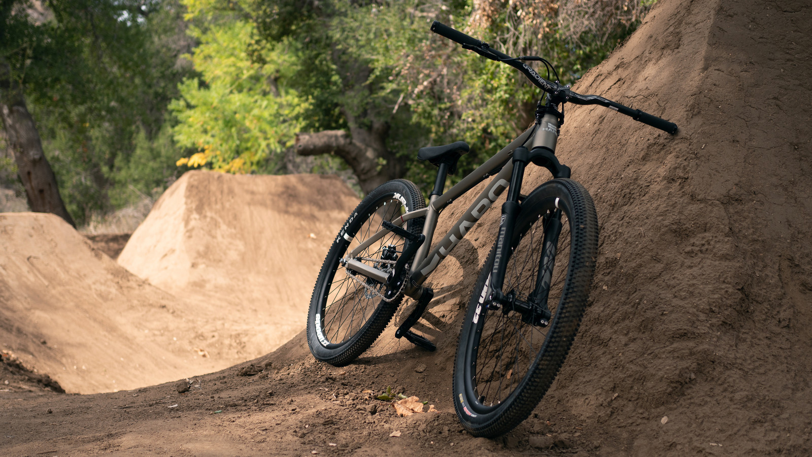 RAFFLE GIVEAWAY: Haro Thread Two Slopestyle Build - Mountain Bikes ...