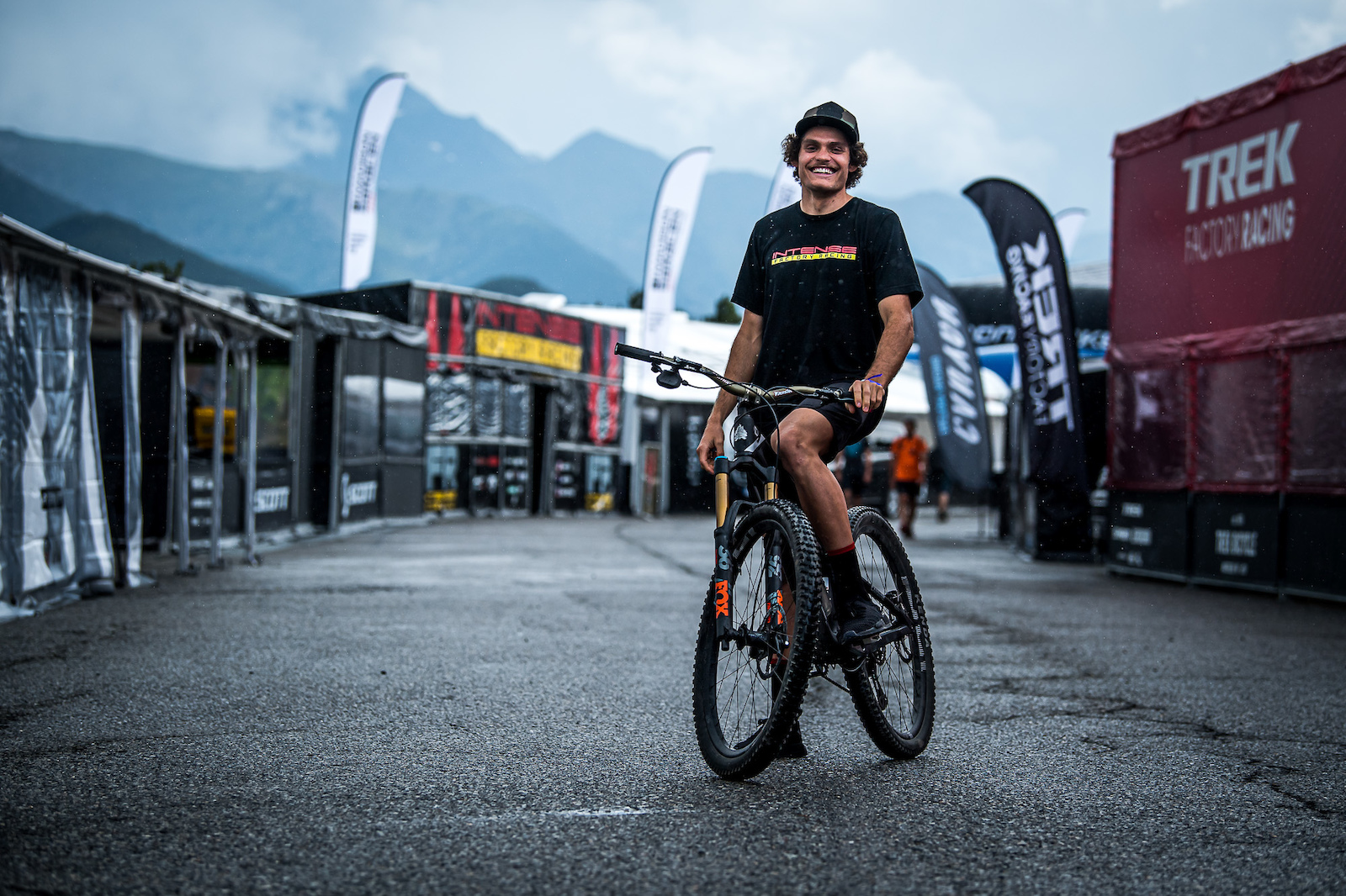 Video: Vallnord Race Recap from Intense Factory Racing - Mountain Bike ...