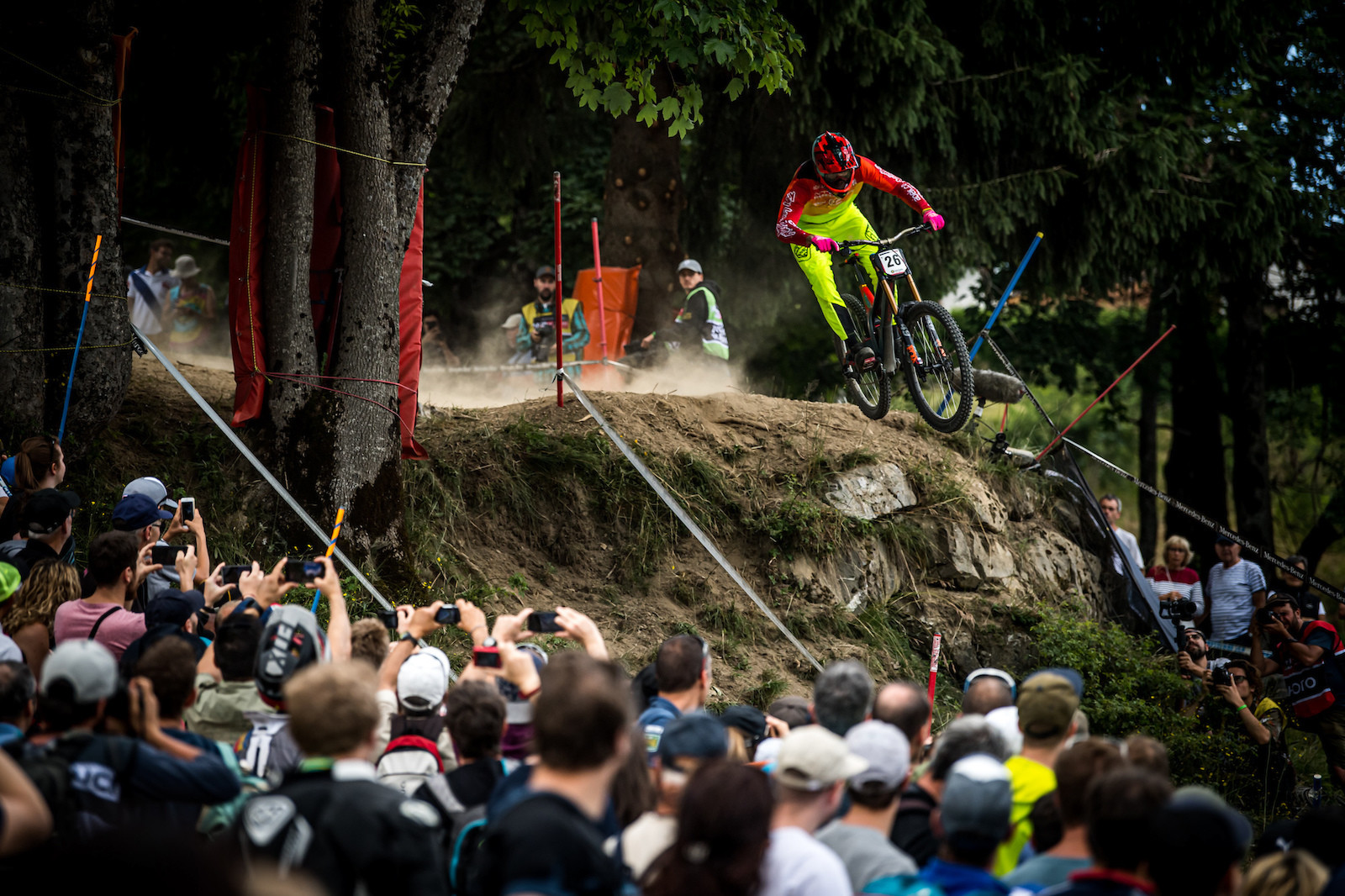 Video: Les Gets Race Recap from Intense Factory Racing - Mountain Bike ...