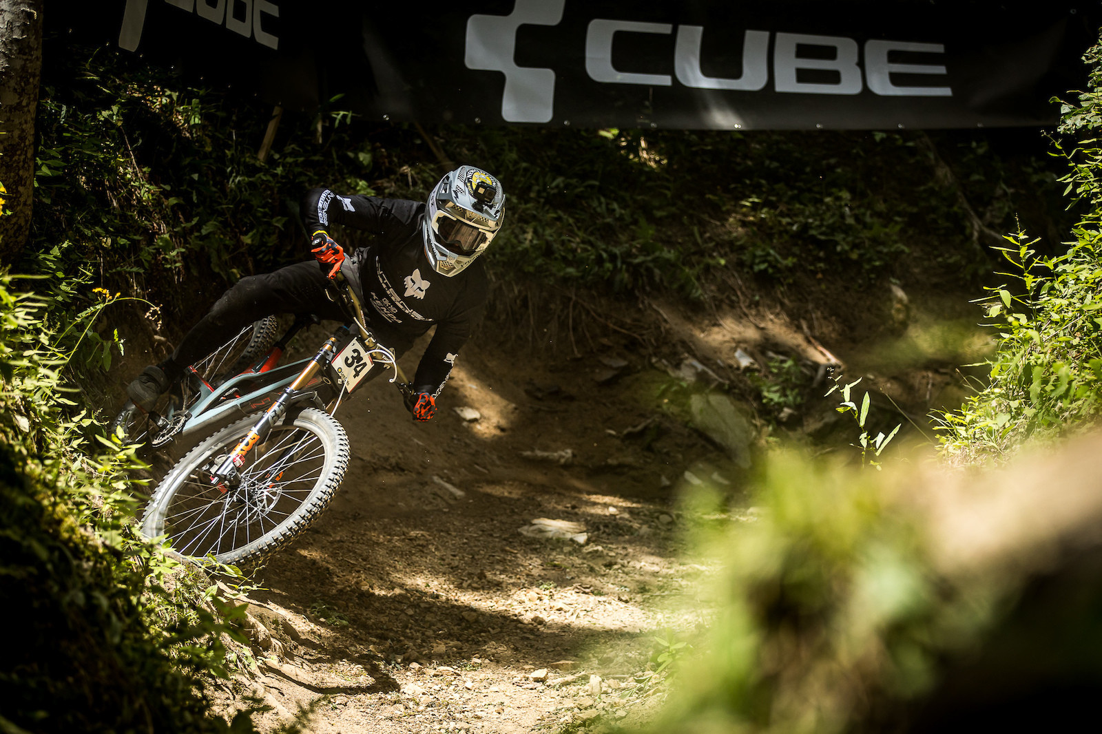 Video: Les Gets Race Recap from Intense Factory Racing - Mountain Bike ...