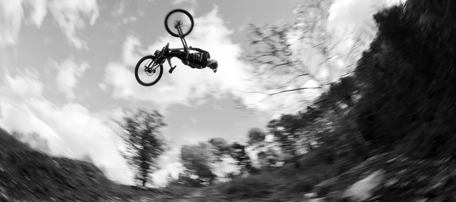 Thomas Genon is Incredible in ECLECTIC - Mountain Bike Press Release ...