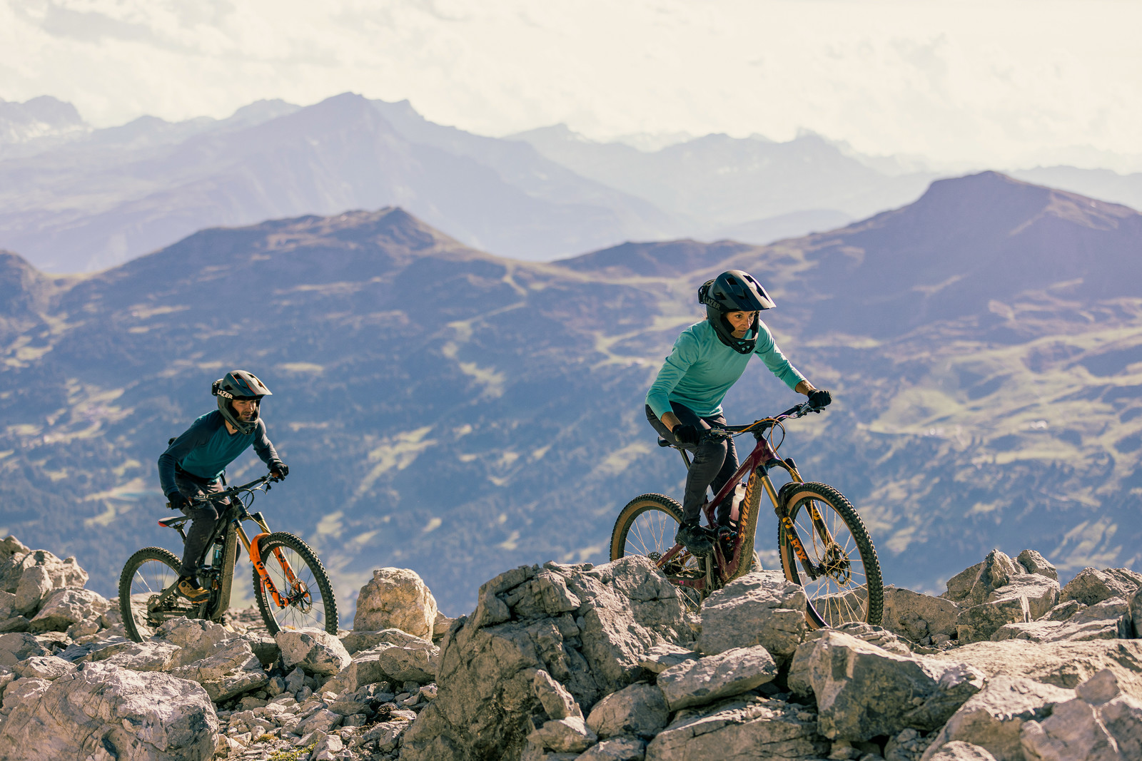 Lazer Introduces All-New Cage Full Face Helmet with KinetiCore ...