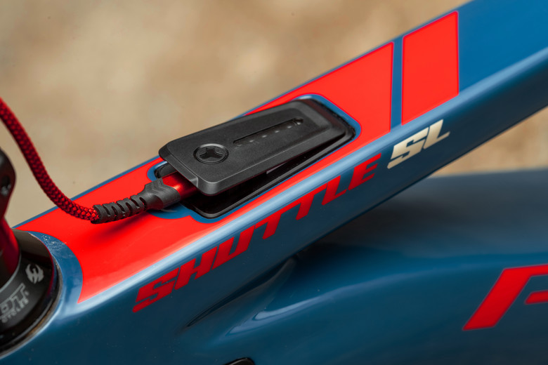 Pivot Launches the All-New Shuttle SL E-Bike - Mountain Bike Press ...