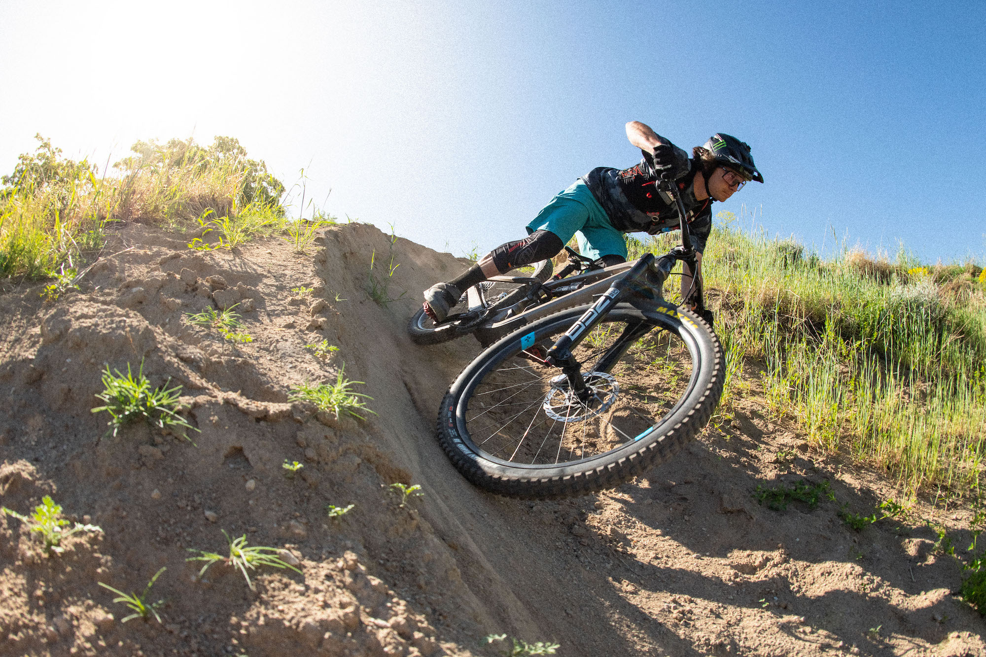 FORGE+BOND Unveils New All-Mountain and XC Wheels - Mountain Bike Press Release - Vital MTB