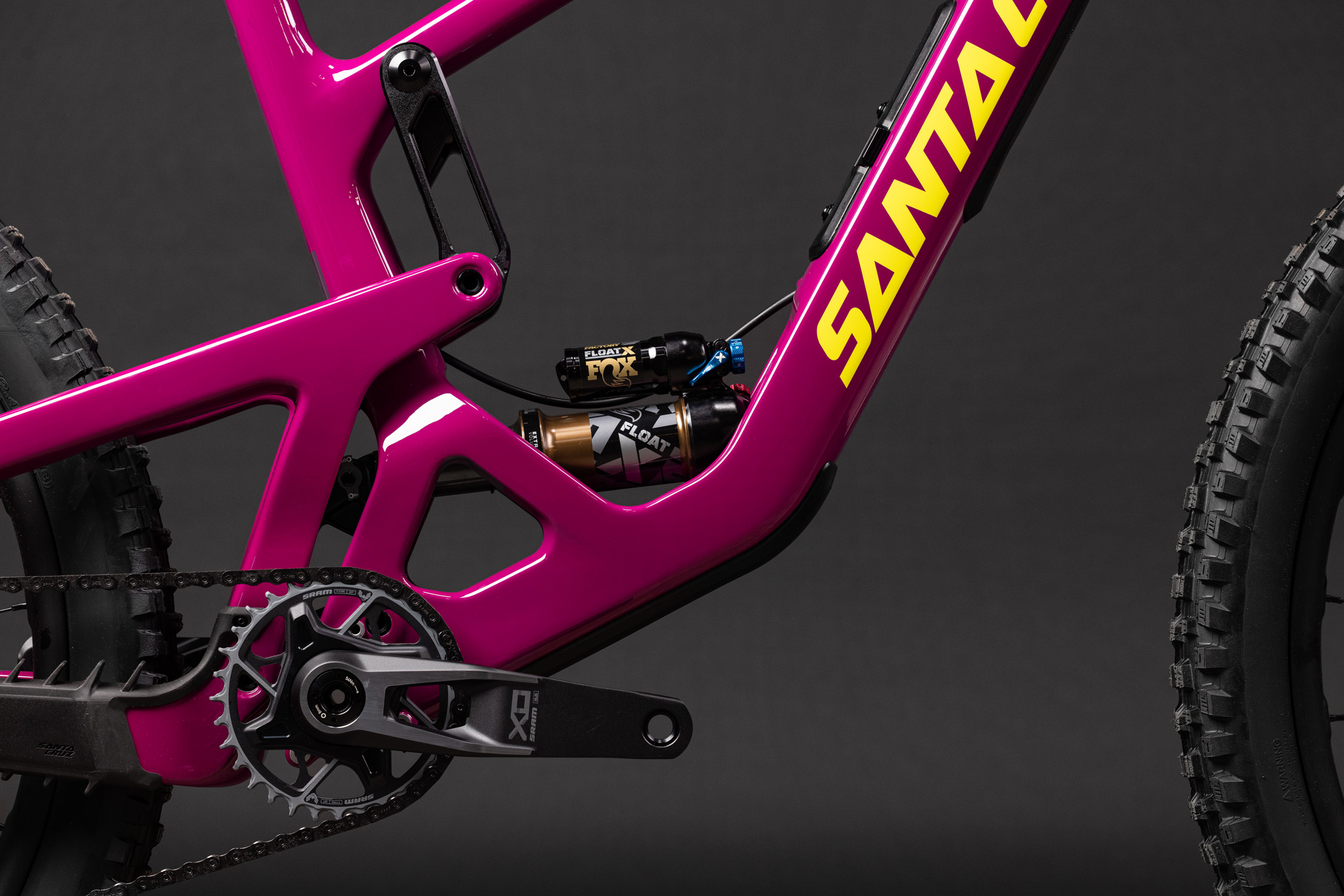 Introducing the 5th Generation Santa Cruz Bronson - Mountain Bike Press ...