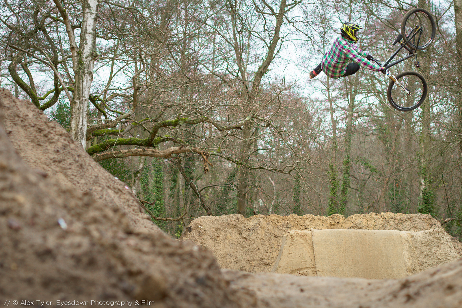 Blake Samson 3 Whip - EyesdownFilms - Mountain Biking Pictures - Vital MTB