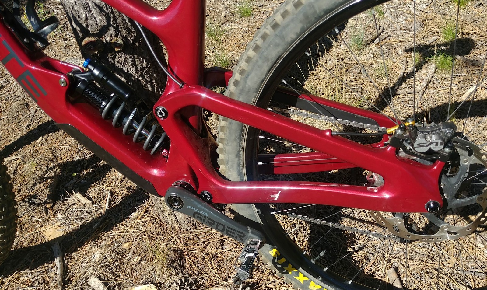 Deviate Claymore, The Scottish Destroyer - dirty booger's Bike Check ...