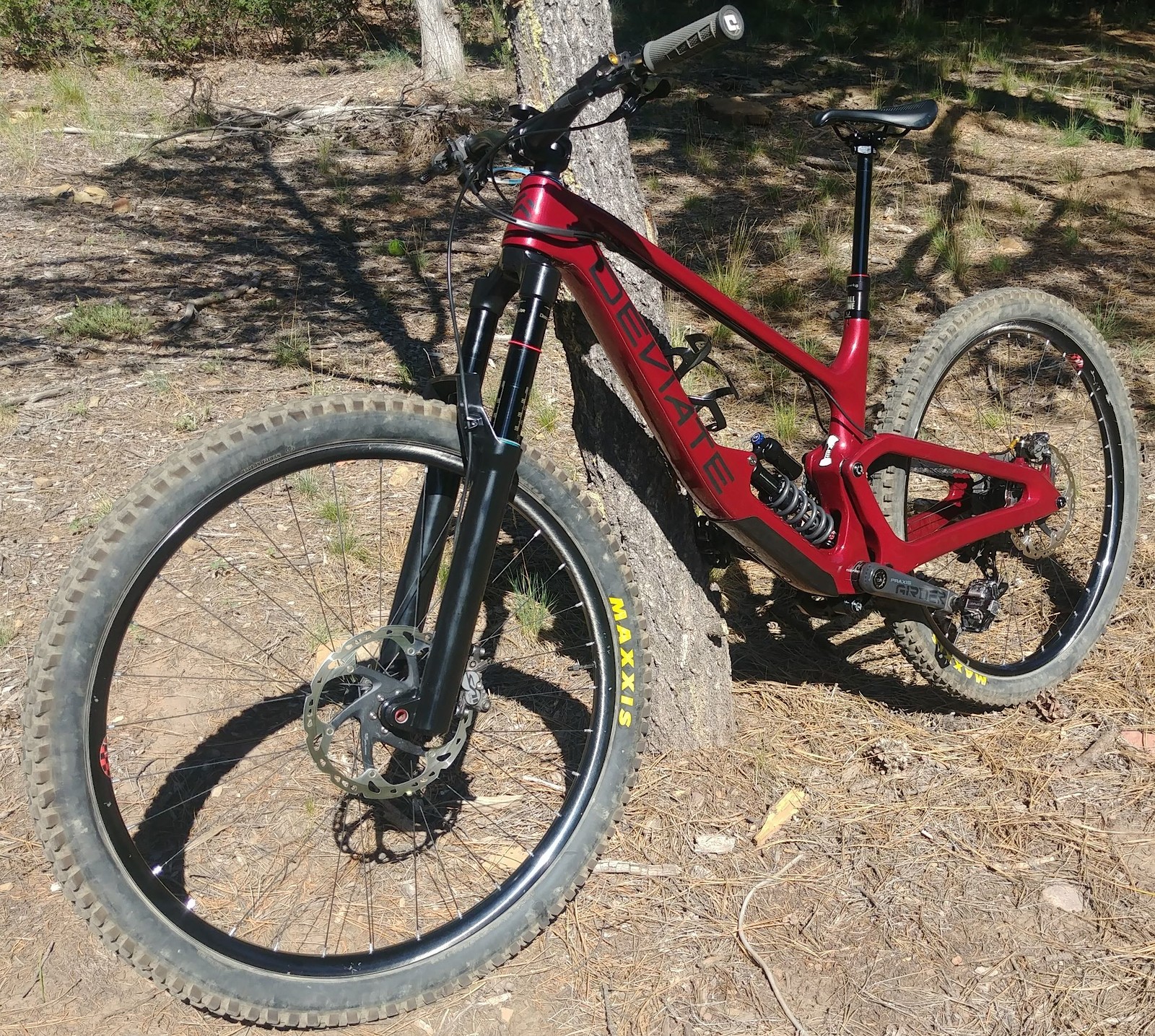 Deviate Claymore, The Scottish Destroyer - dirty booger's Bike Check ...