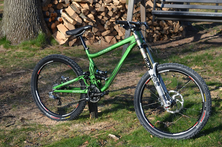 2011 Turner DHR - MoneysWorthLife's Bike Check - Vital MTB