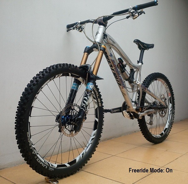 Gravity Enduro 's Alu SC Nomad - rizwan.rizal's Bike Check - Vital MTB