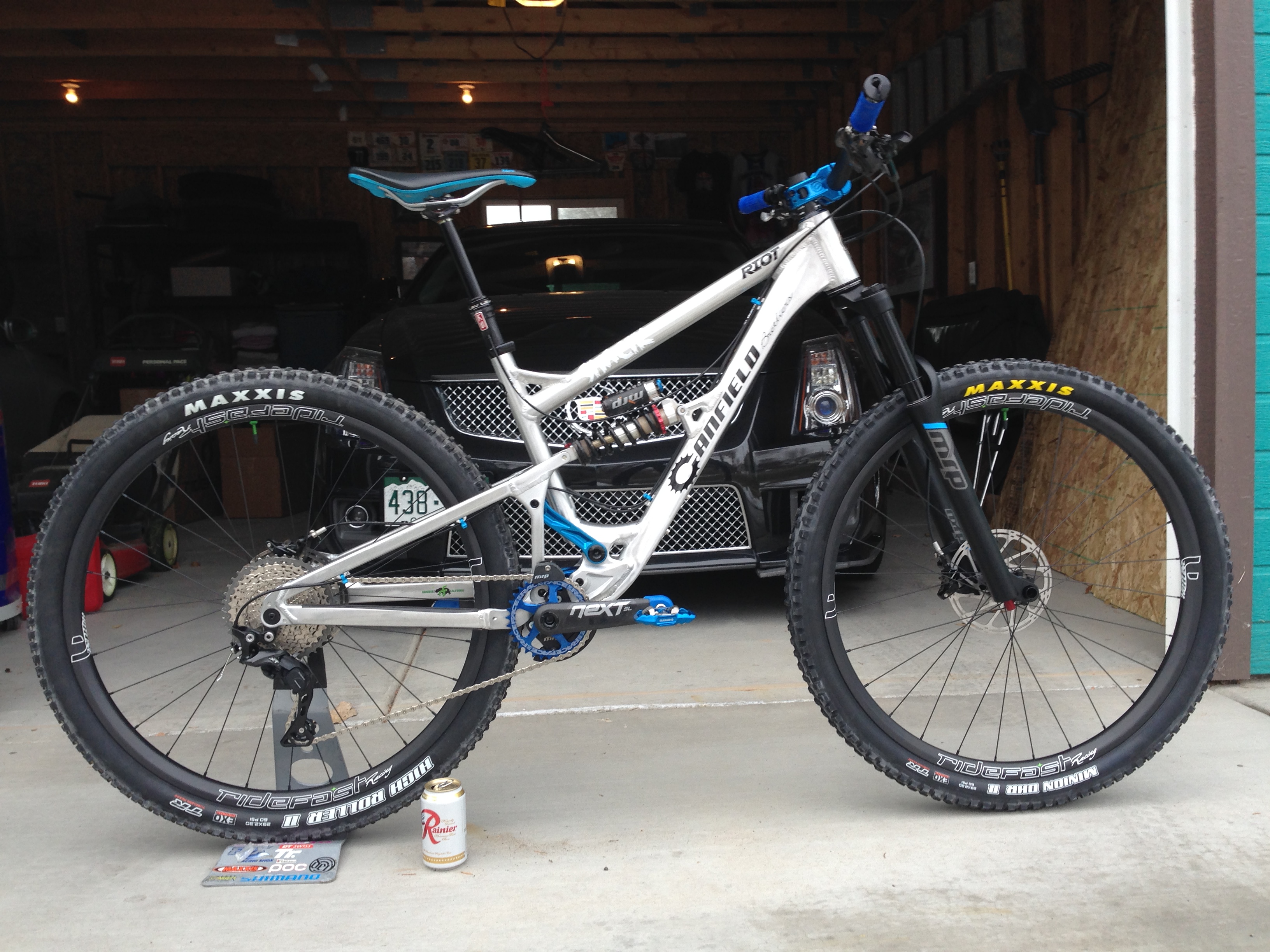 2016 Canfield Riot - Simcik's Bike Check - Vital MTB