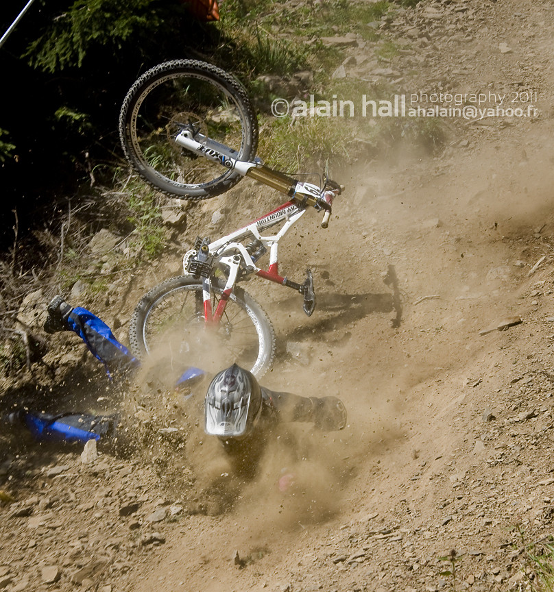 crash - ahalain - Mountain Biking Pictures - Vital MTB