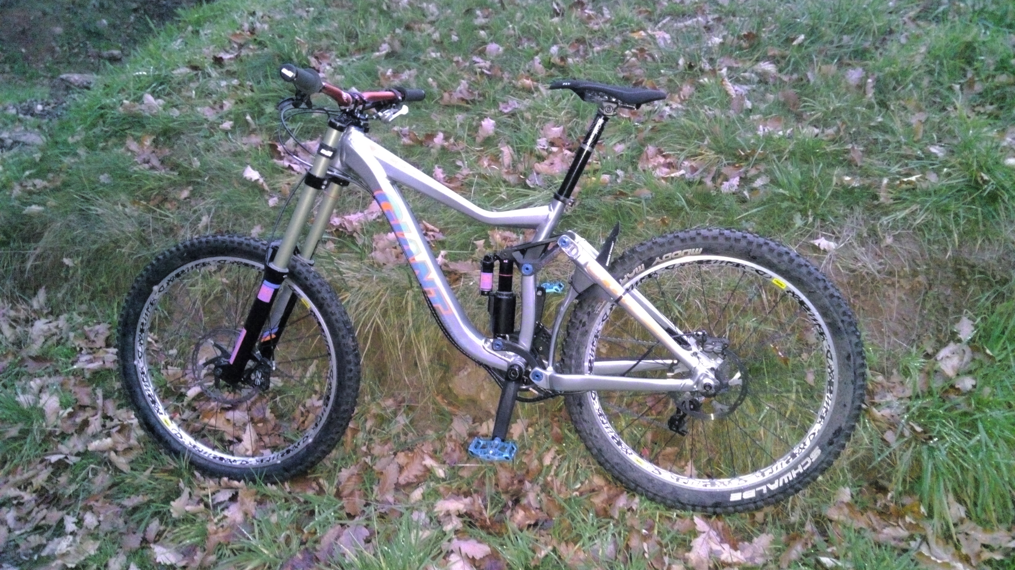 giant glory - Julien_Staub's Bike Check - Vital MTB