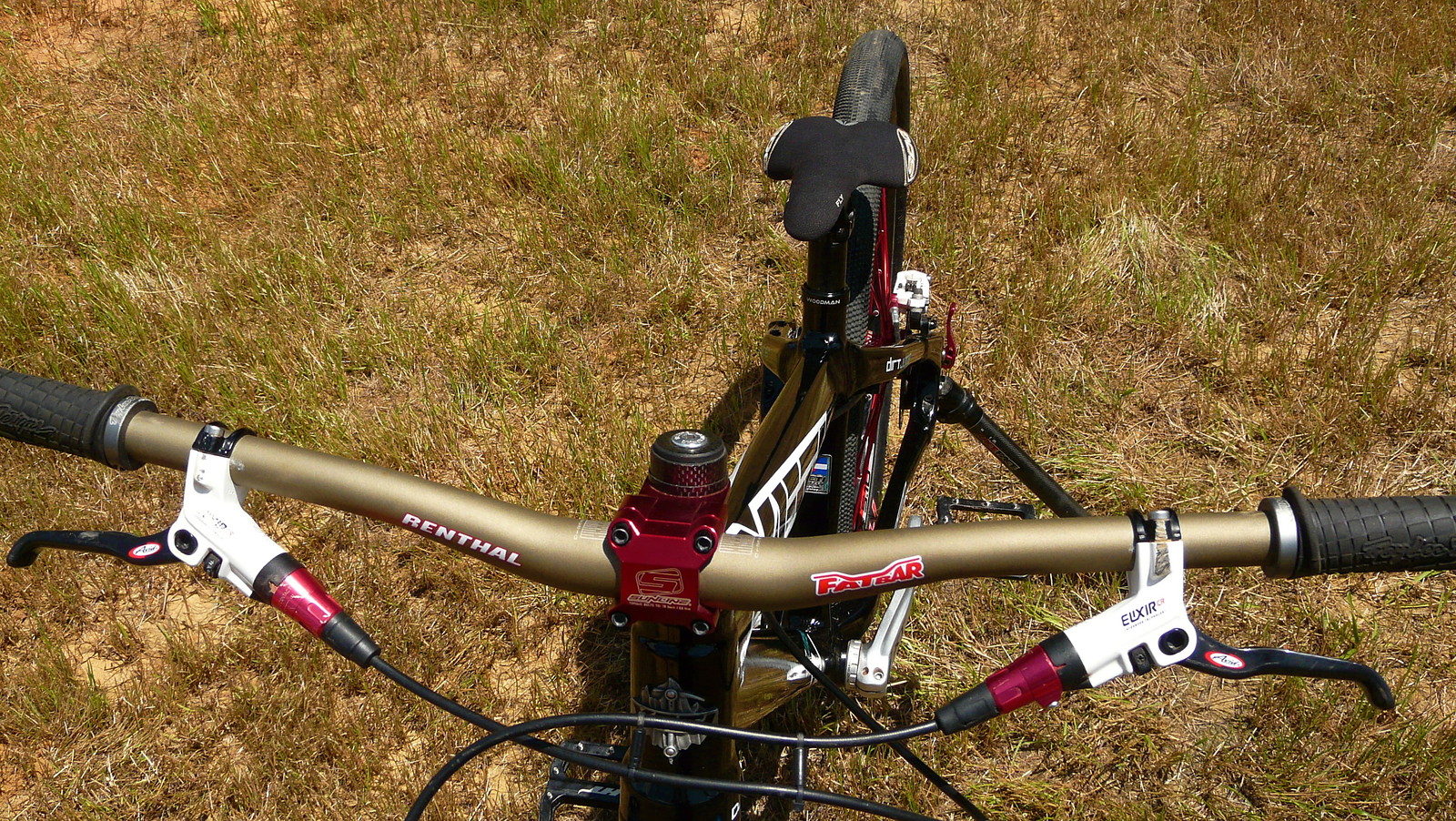 Yeti DJ - motomike - Mountain Biking Pictures - Vital MTB