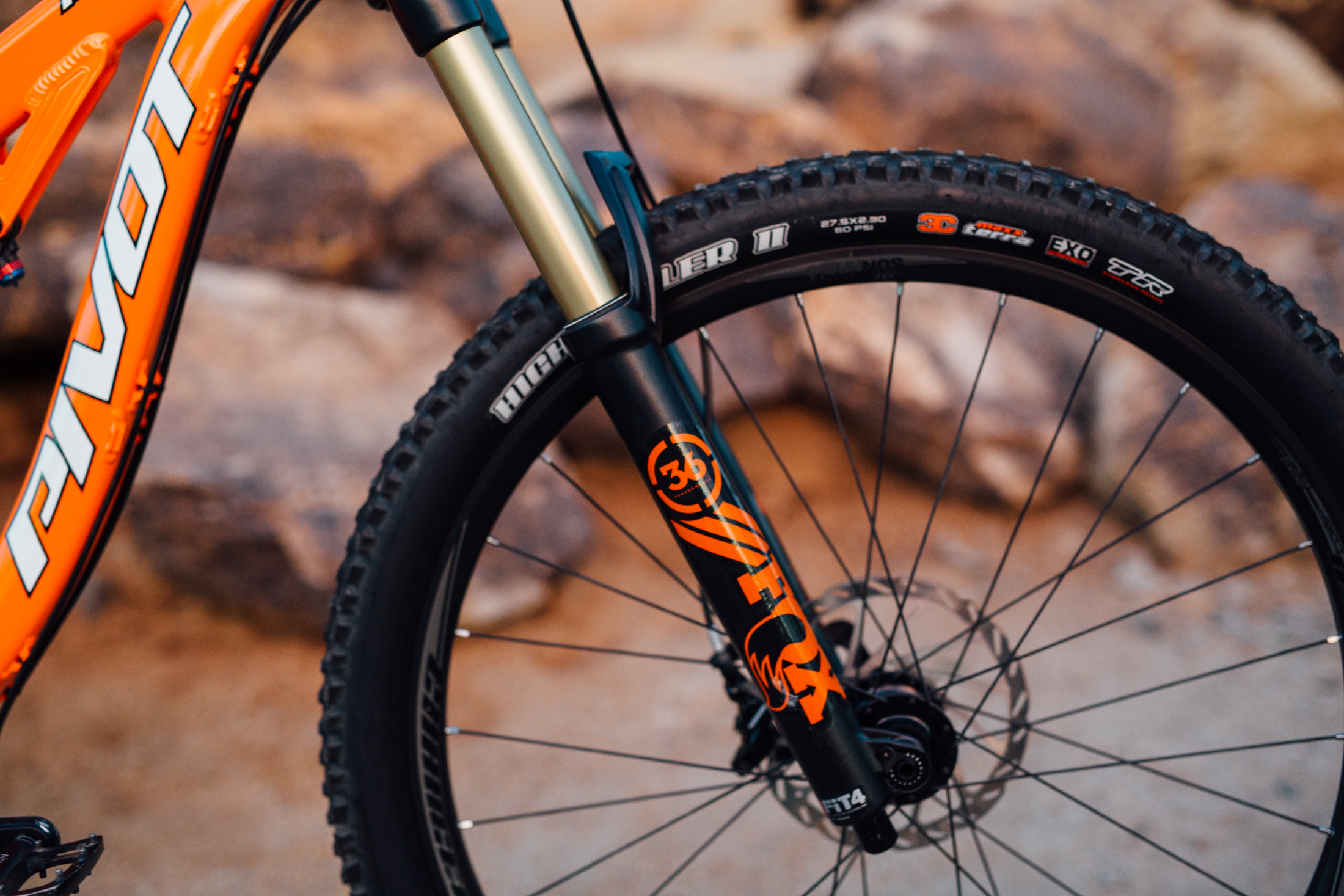 Pivot Mach 6 Aluminum X1 - 2016 Vital MTB Test Sessions - Pivot Mach 6 ...