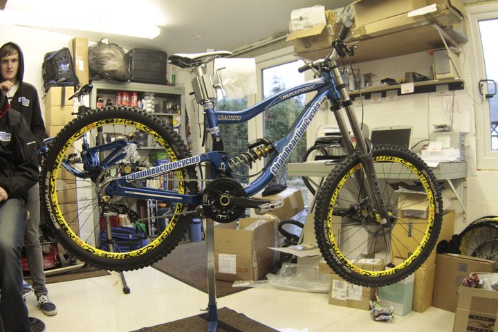 Team Chain Reaction Cycles 2011 Bikes - bturman - Mountain Biking ...