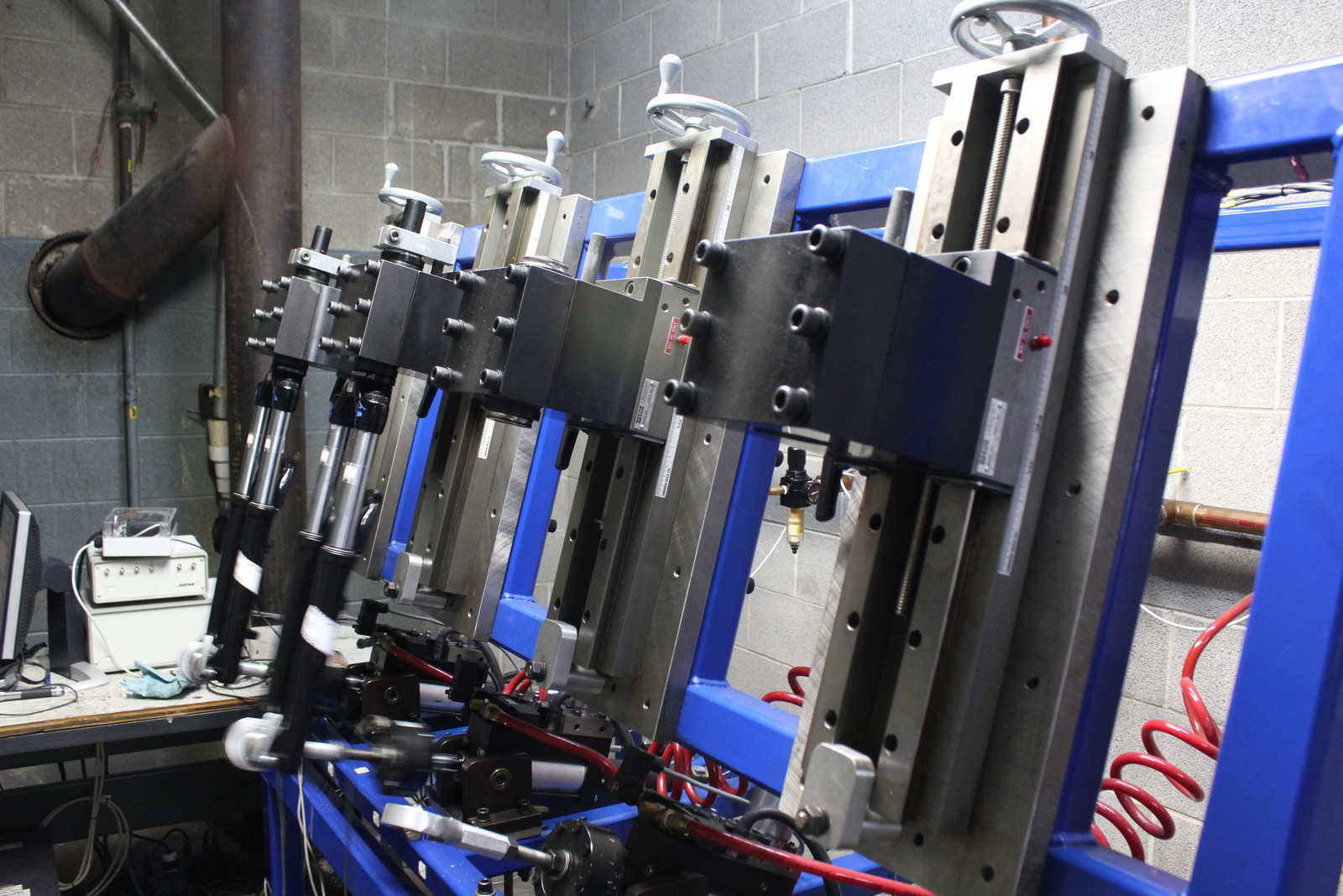 Fork Fatigue Test - Hayes Components Factory Tour - Mountain Biking ...