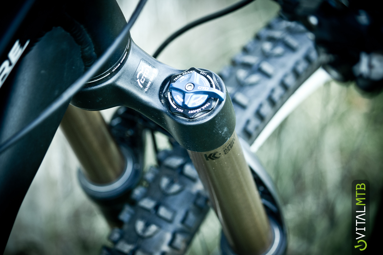 2013 Fox CTD Front and Rear - Vital's Banshee Spitfire Test Bike ...