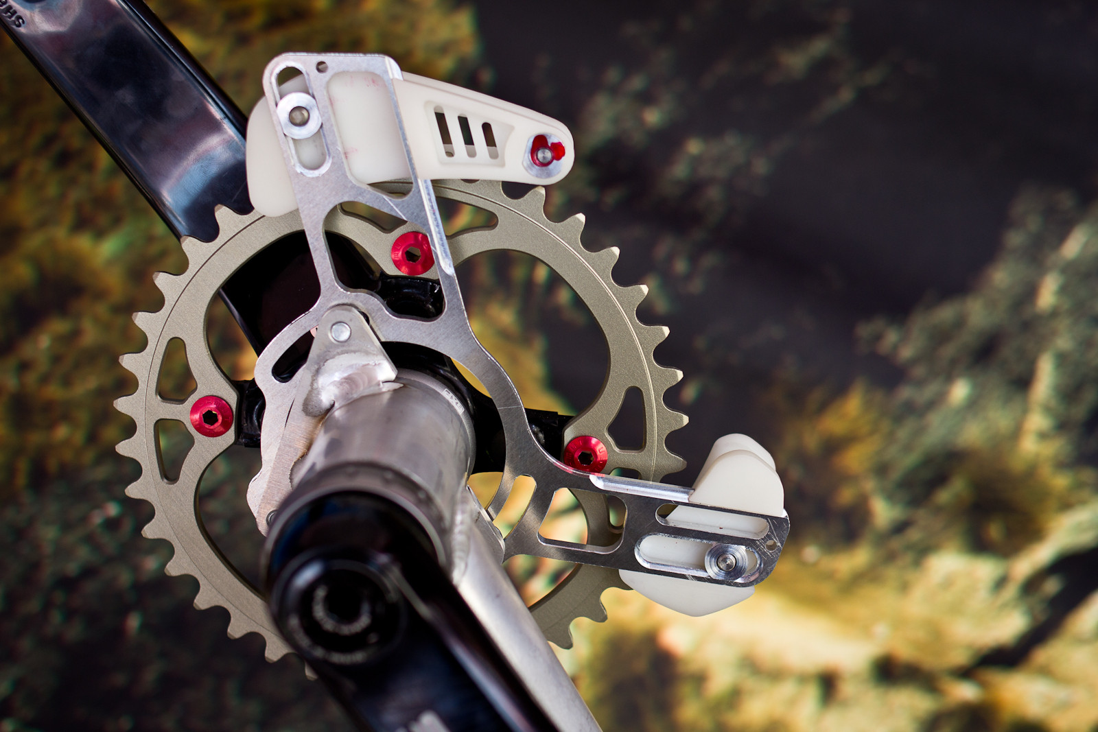 Prototype Gamut TRAILs Chainguide - Sea Otter Classic - 2013 Sea Otter ...