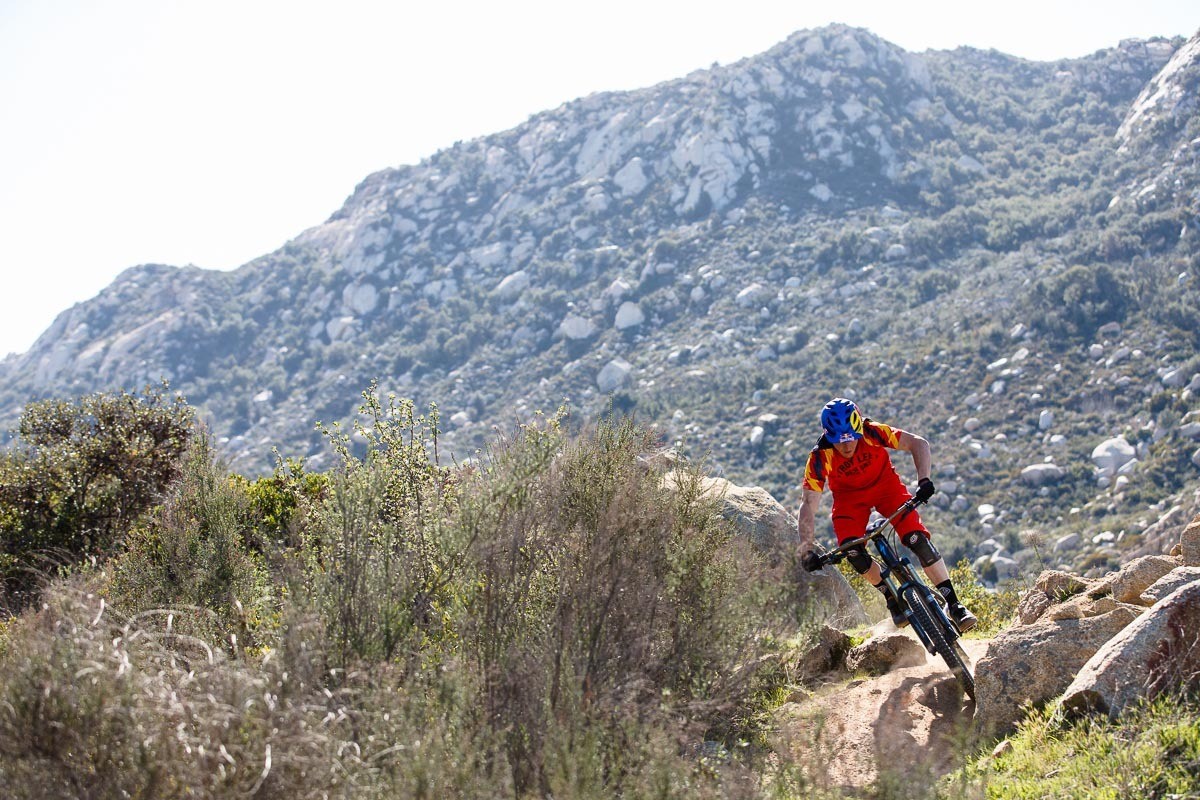 Aaron Gwin in the 2013 TLD Ace Kit - 35 Photos of the Pros Shredding in ...