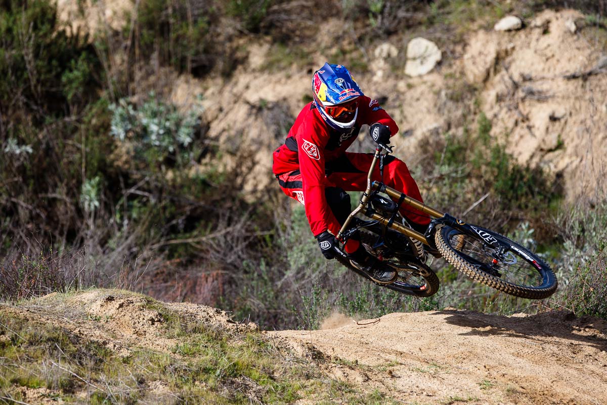 Aaron Gwin in the 2013 TLD 2013 SE Pro Kit - 35 Photos of the Pros ...