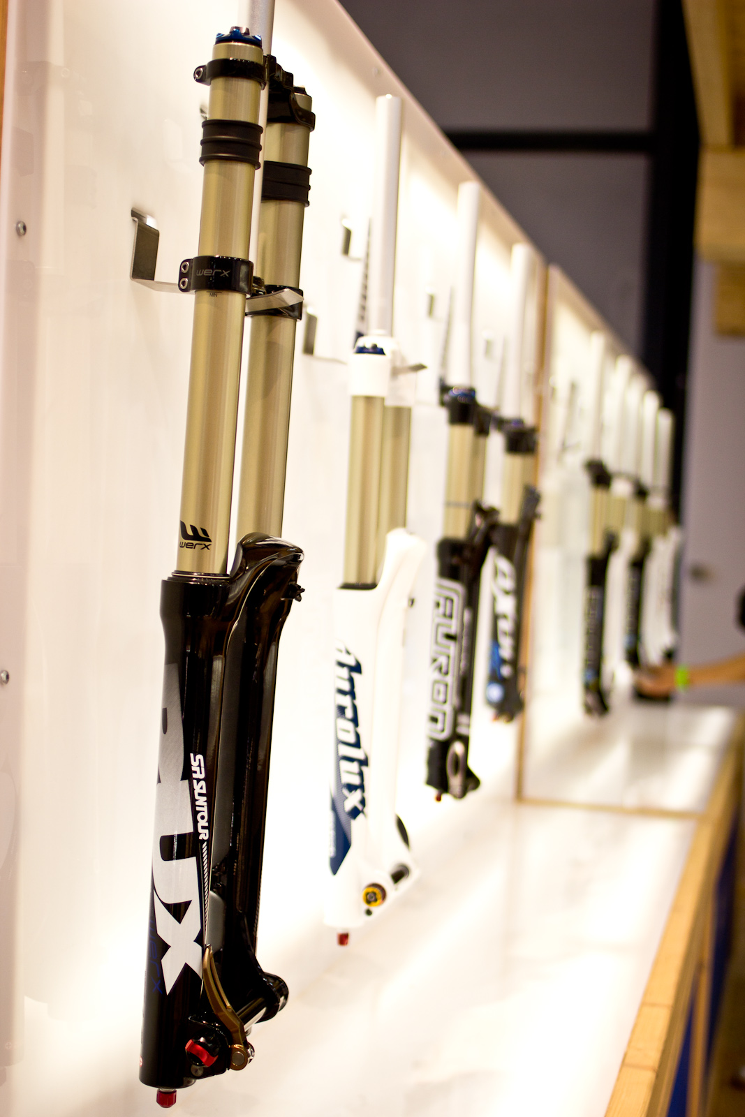 Suntour RUX DH Fork - 2014 Mountain Bike Components at Eurobike 2013 ...