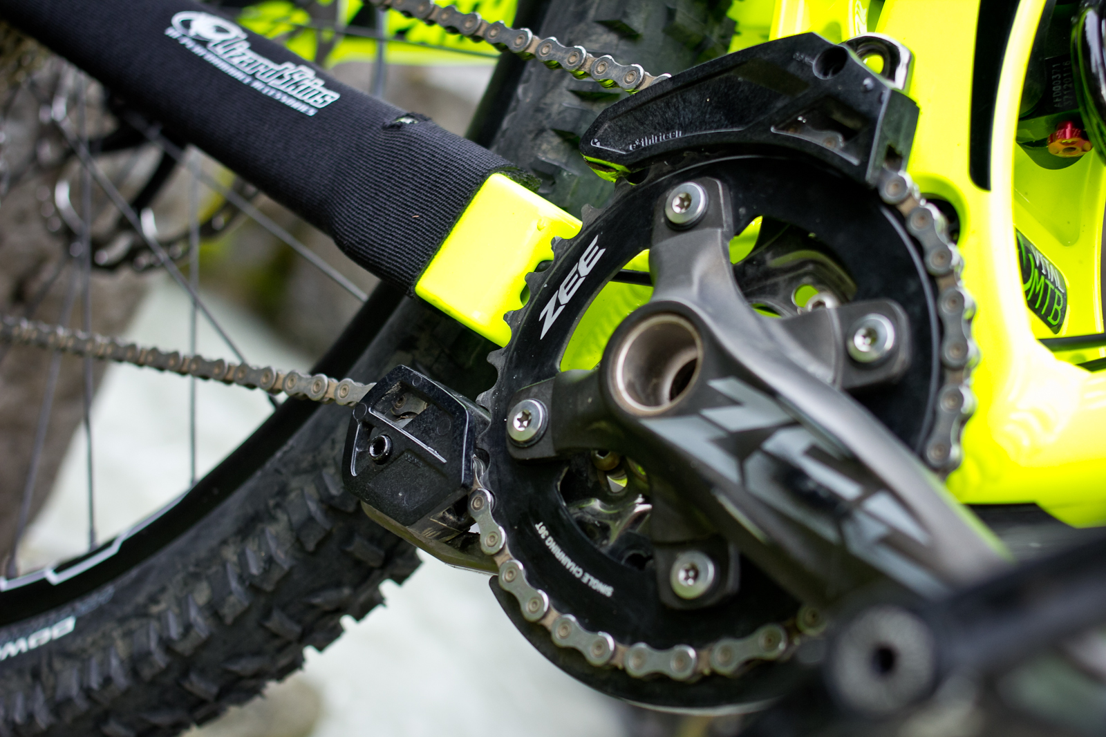 Value DH Project E thirteen LG1 Chainguide Value DH Project Bike Build Gallery Mountain value-dh-project-e-thirteen-lg1-chainguide-value-dh-project-bike-build-gallery-mountain