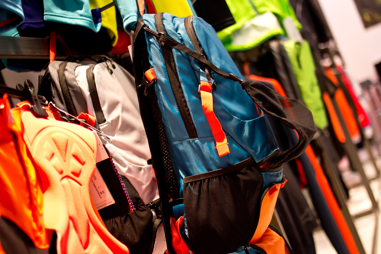 Alpinestars Faster and Sprint Backpacks - 2015 Mountain Bike Apparel ...