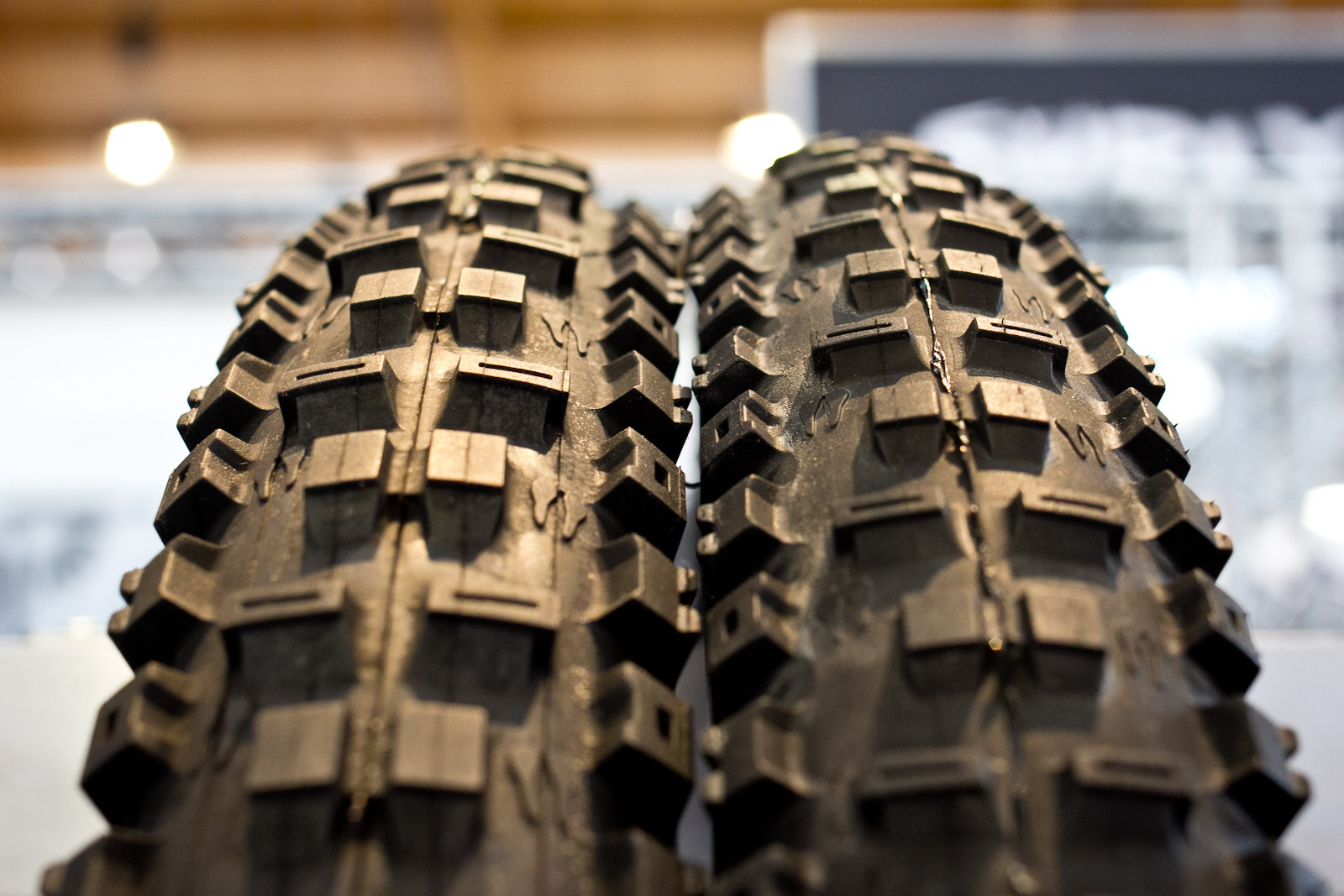 Onza's New EDC Tire Casing - 2015 Mountain Bike Components at Eurobike ...