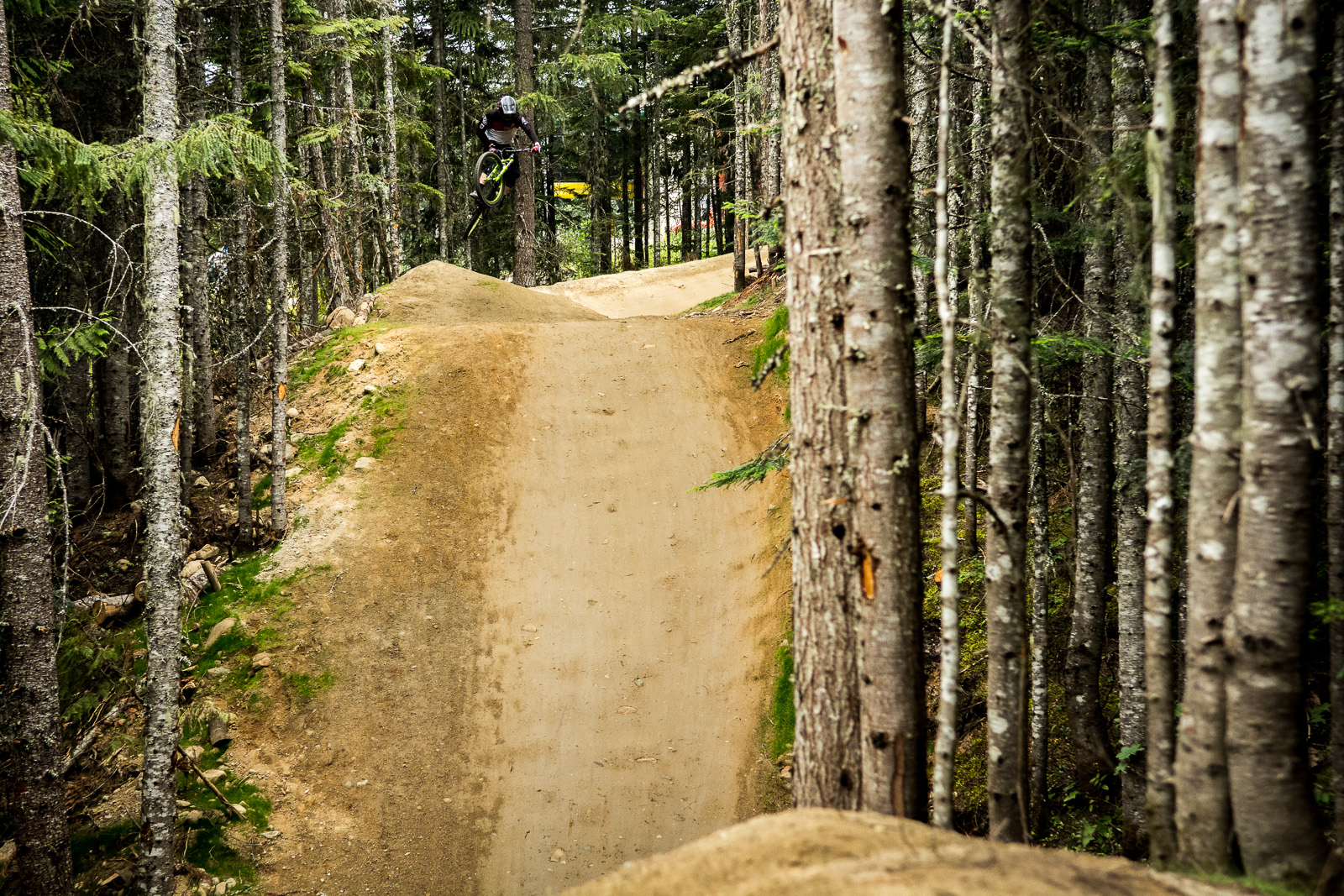 Testing the 2015 DVO Diamond Fork - First Ride: 2015 DVO Diamond Fork ...