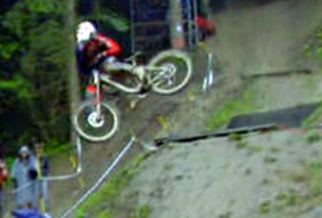 Danny Hart's 2011 World Championship Winning Downhill Run at Champery ...