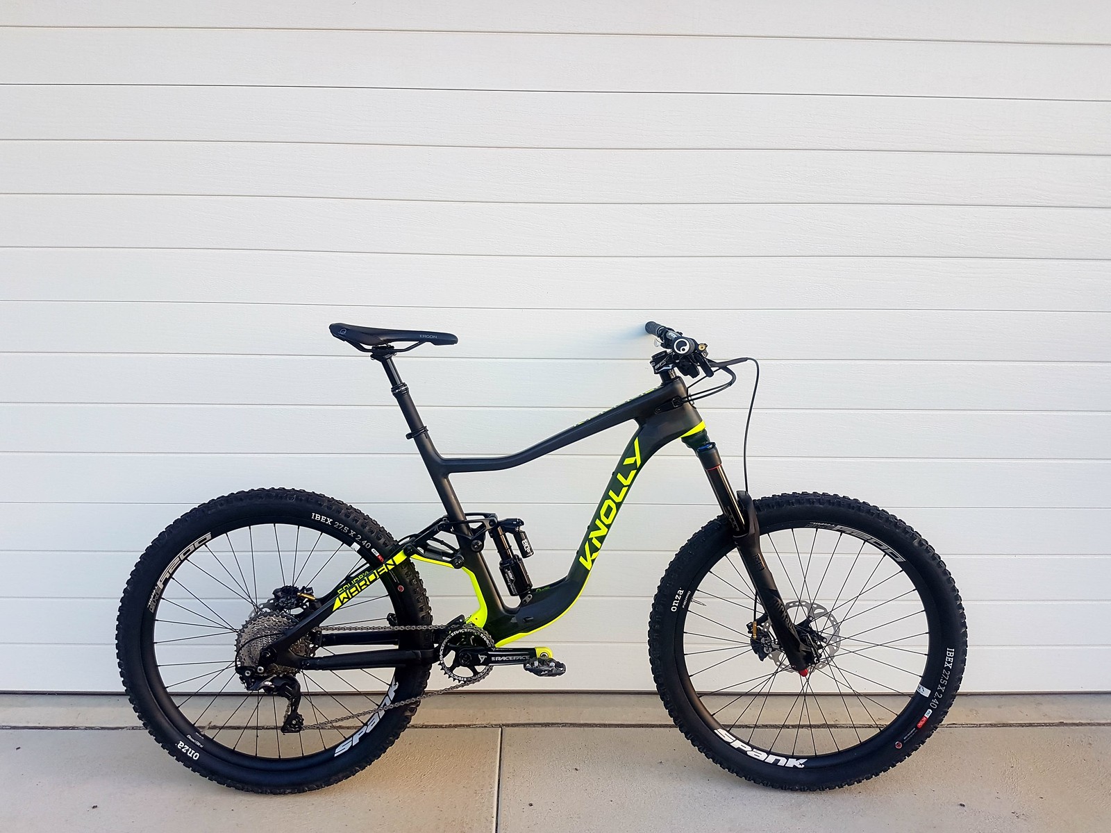 Knolly Warden Carbon - Yippee_Ki_YayMF's Bike Check - Vital MTB