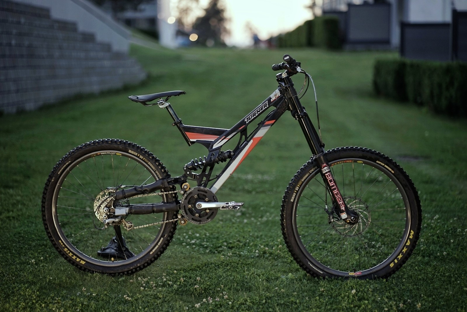 '04 Turner DHR restoration for Hafjell Cup Retro racing - megatryn's ...