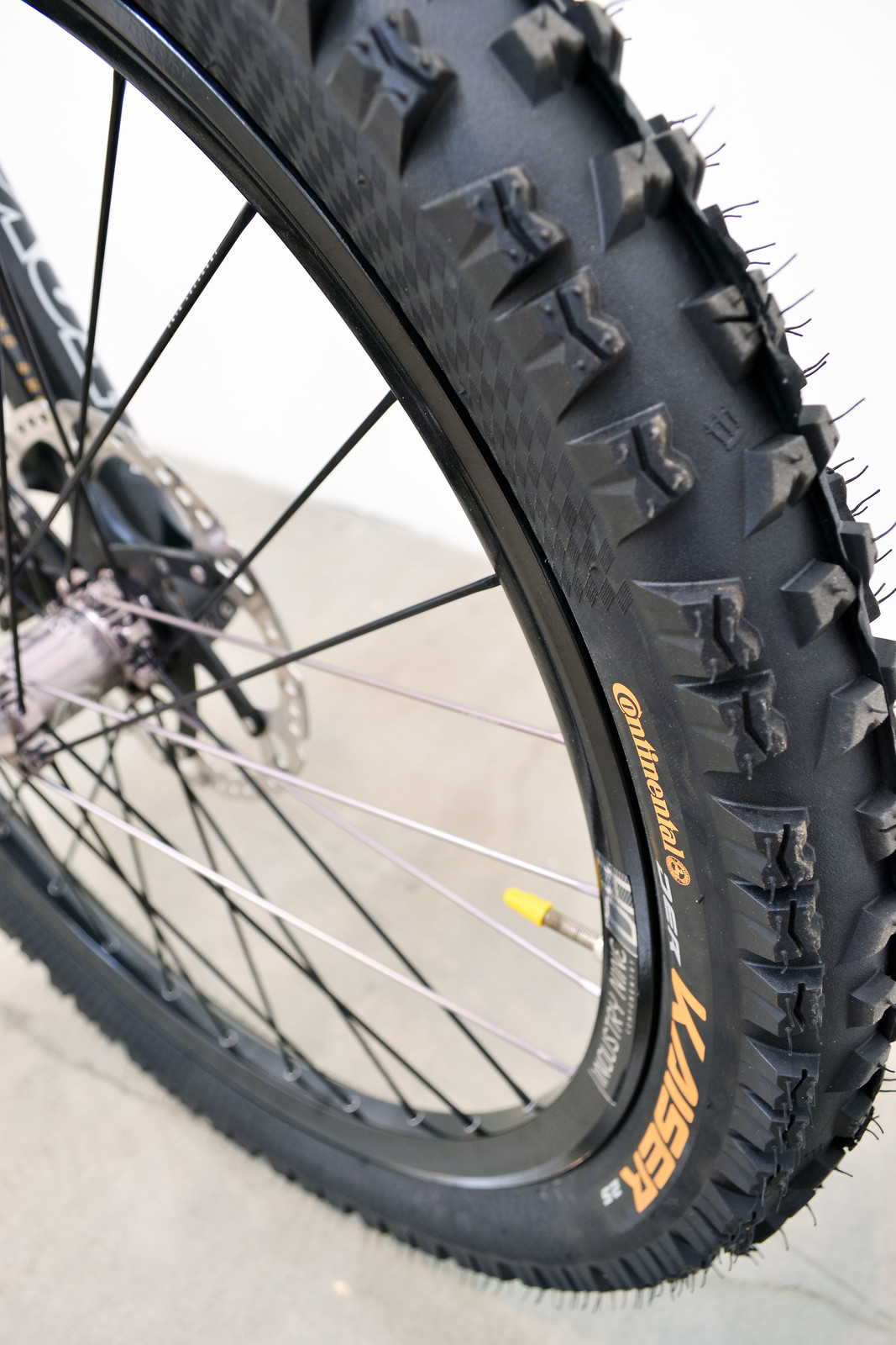 KAISER-1 - One Ghost - Mountain Biking Pictures - Vital MTB