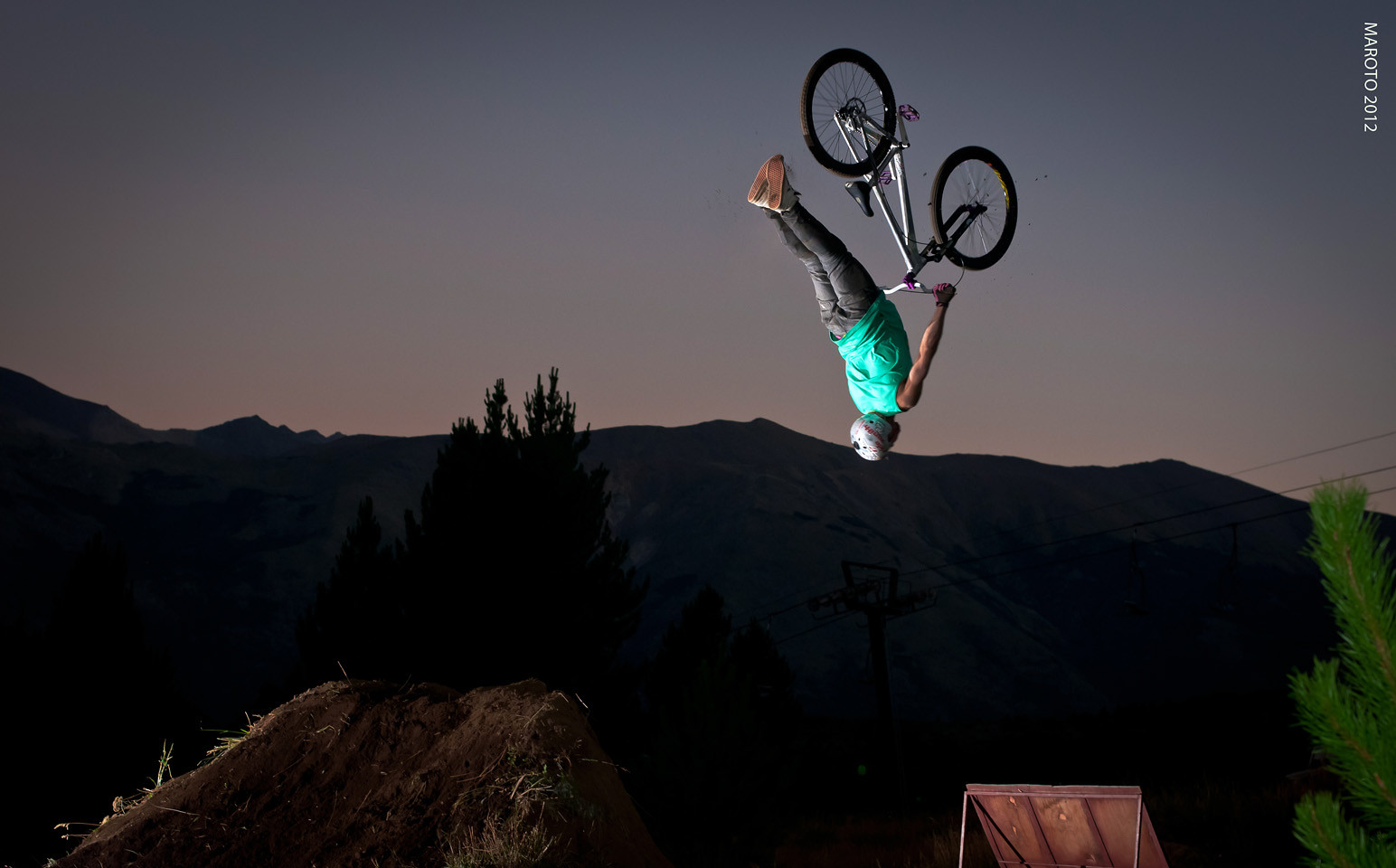 super flip - maurostg - Mountain Biking Pictures - Vital MTB