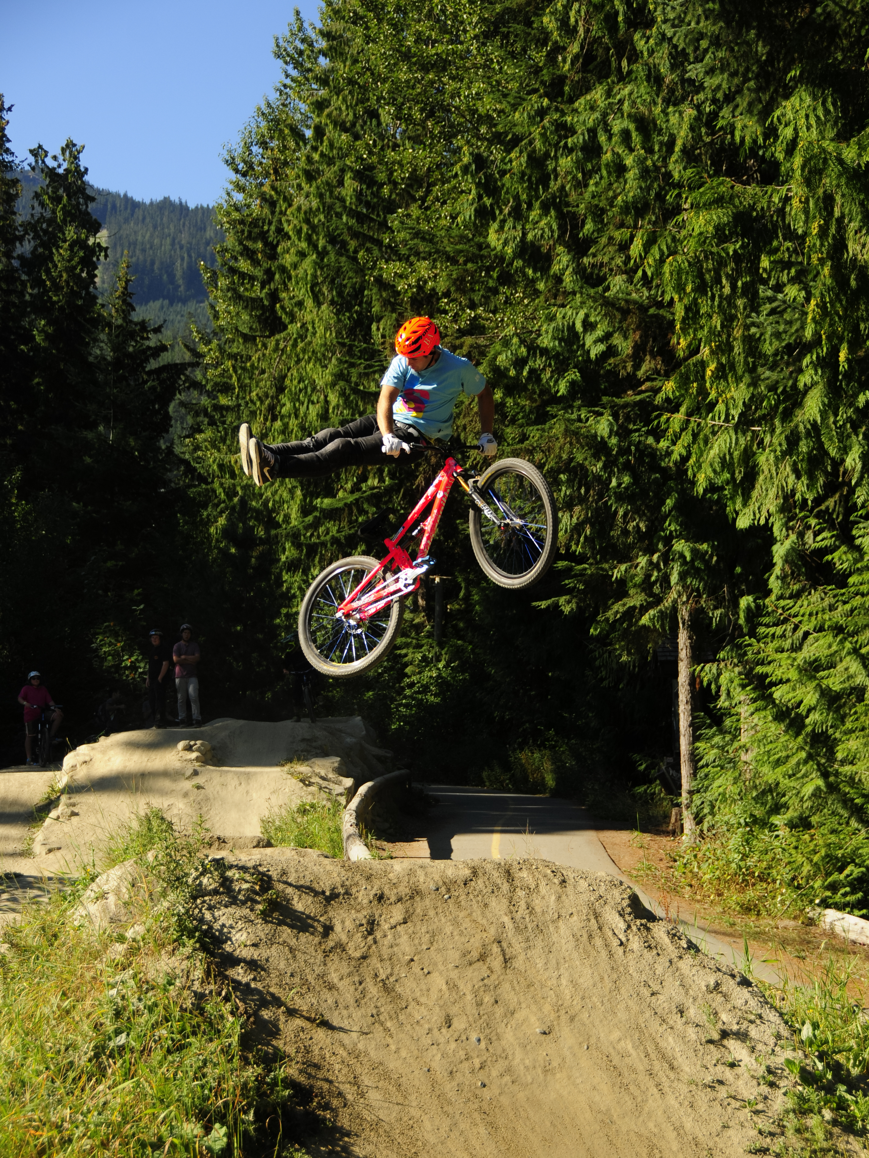 No foot can can - maurostg - Mountain Biking Pictures - Vital MTB