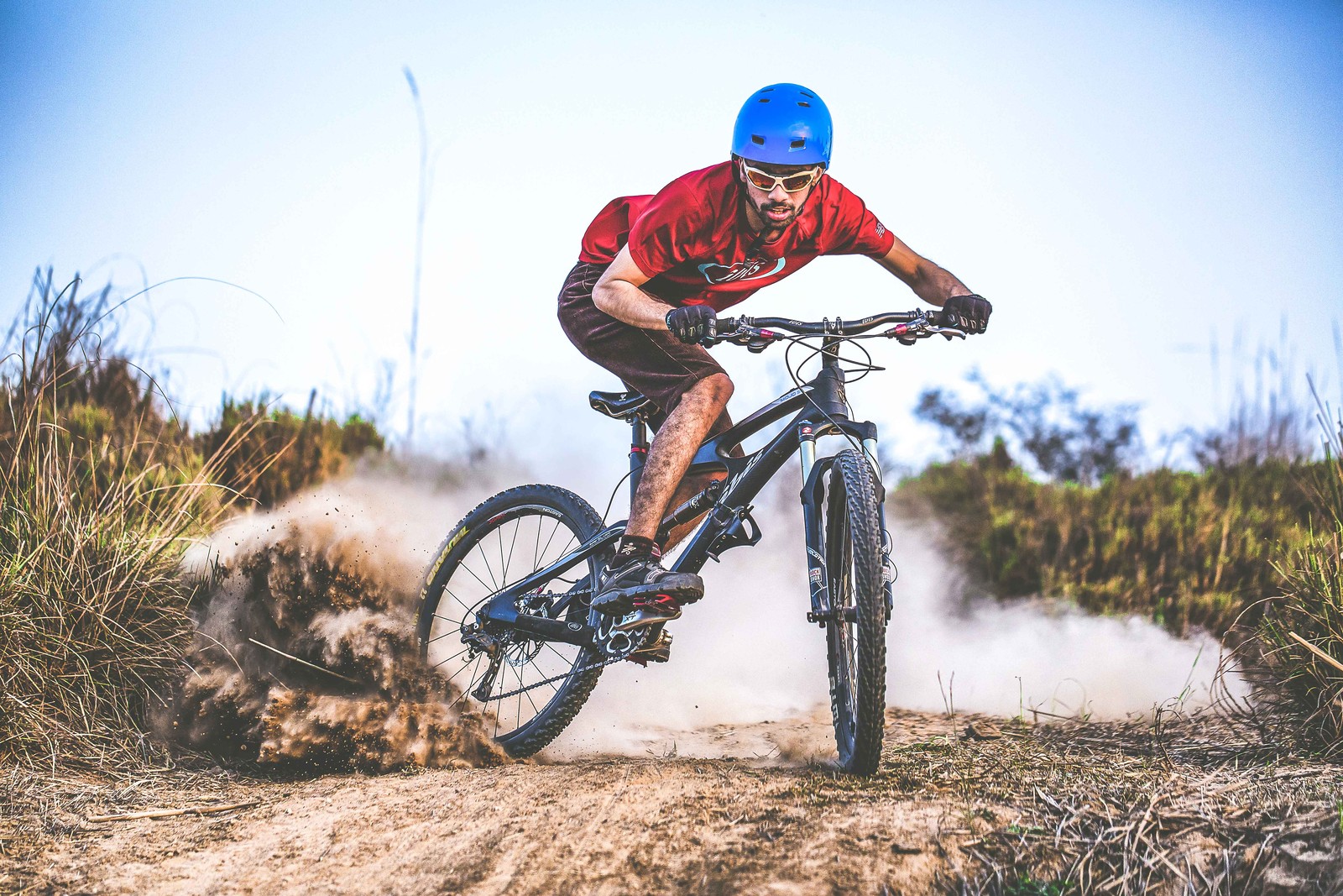 Red Rooster coming in hot! - utkarsh rao - Mountain Biking Pictures ...