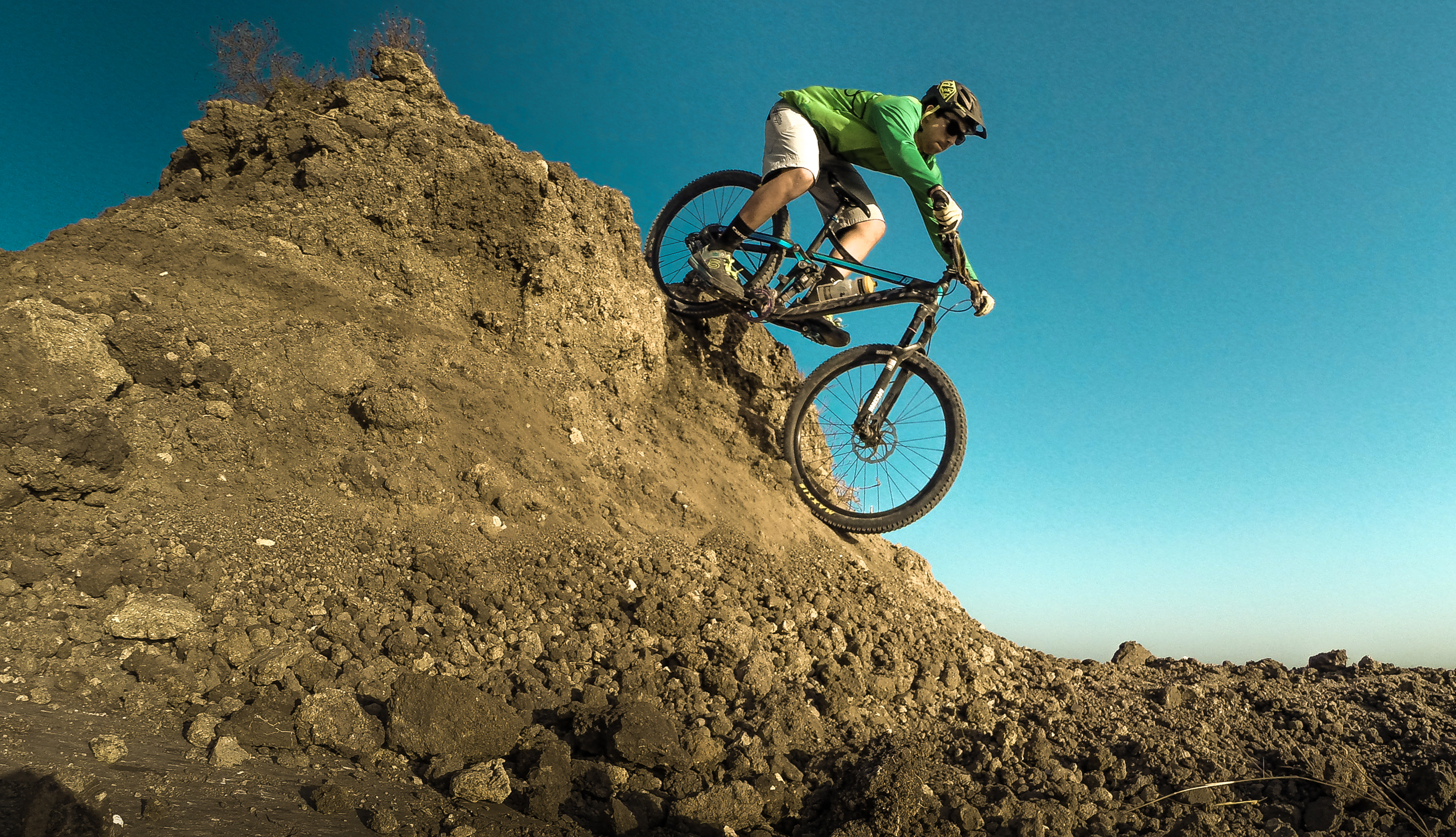 A few minutes and a drop was ready. - carbonmsc - Mountain Biking ...