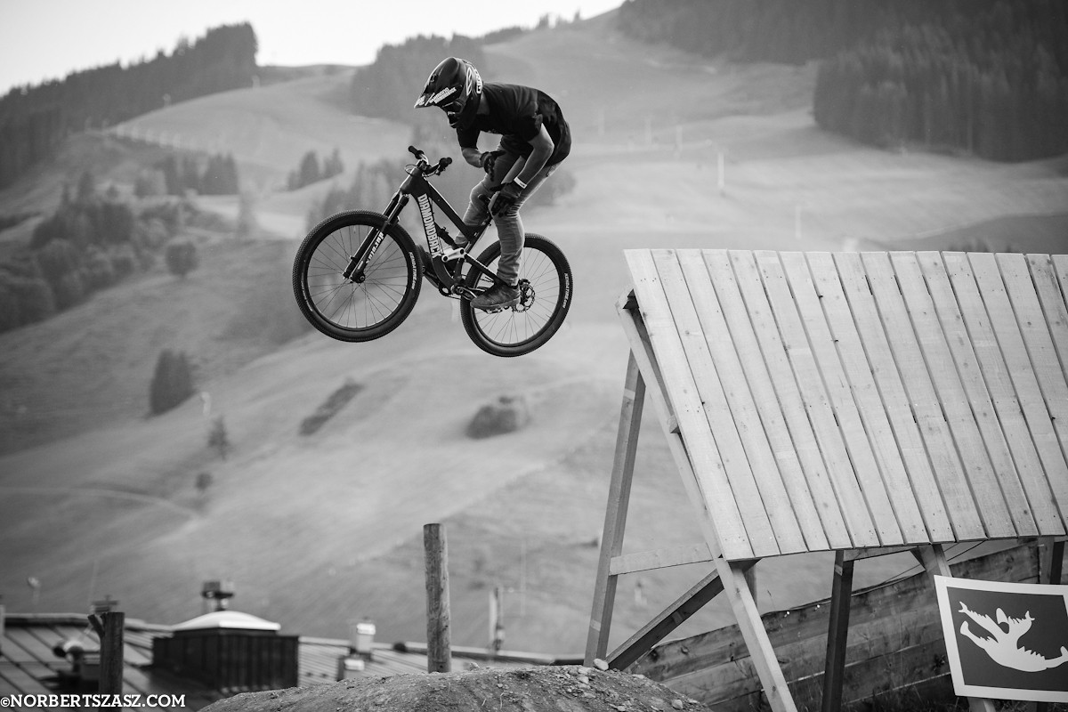 Carson Storch - NorbertSzasz - Mountain Biking Pictures - Vital MTB