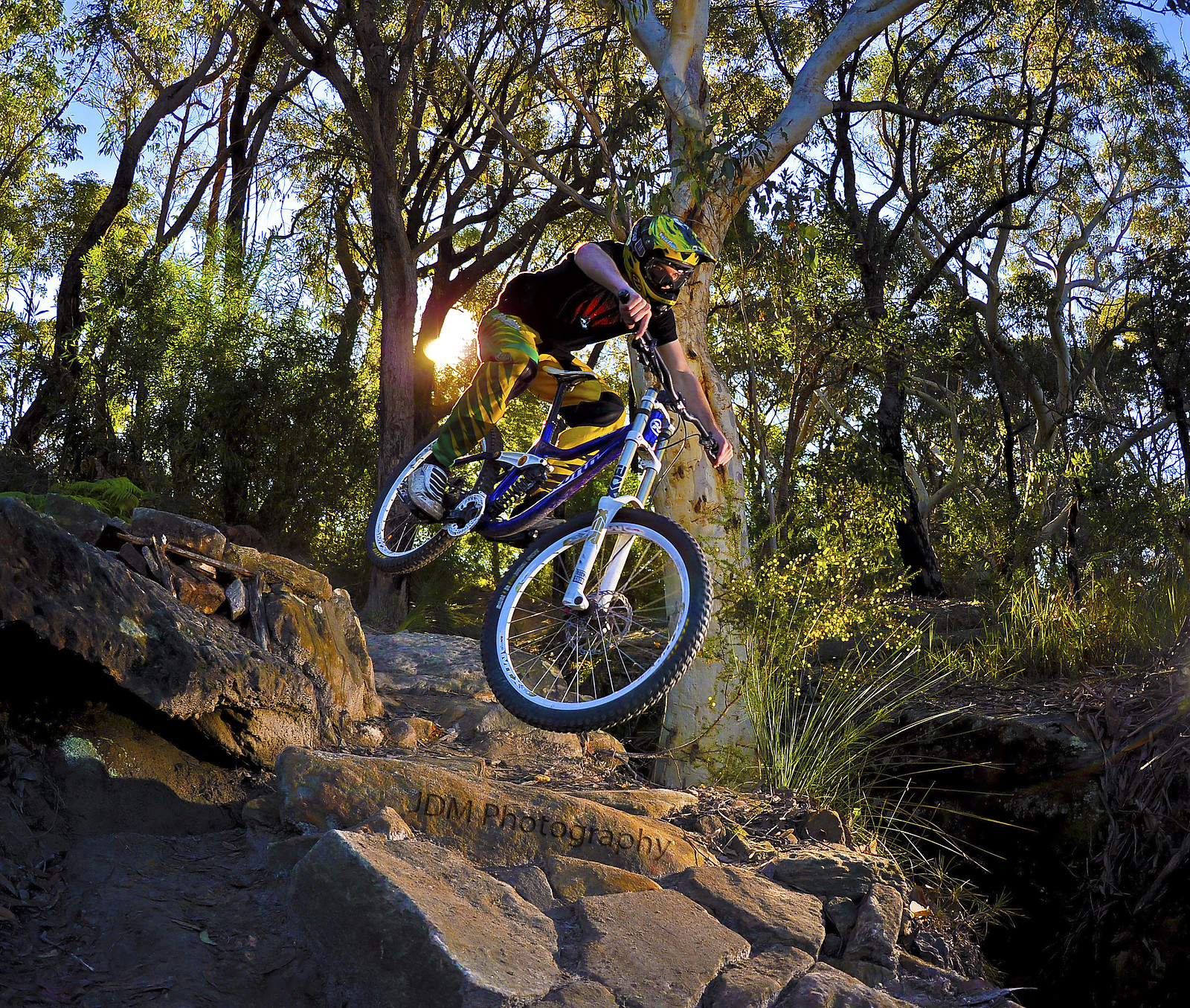 Rock Drop - JDM - Mountain Biking Pictures - Vital MTB
