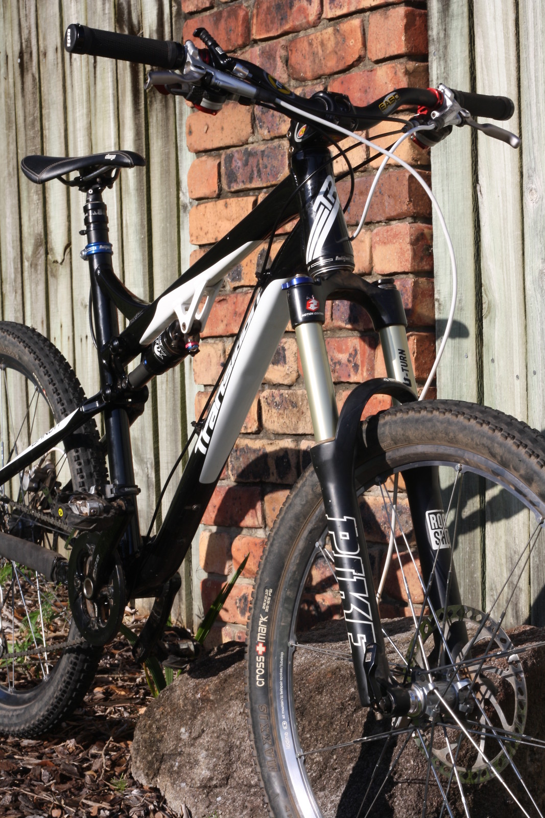 2011 Transition Bandit - Mugger's Bike Check - Vital MTB