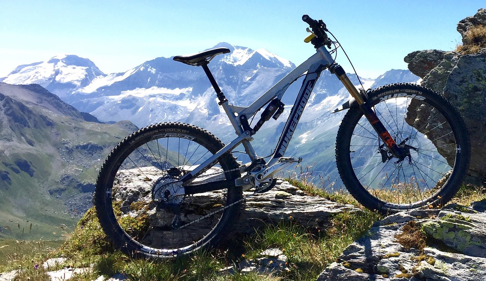 NukeProof Mega AM tA - TimBud's Bike Check - Vital MTB