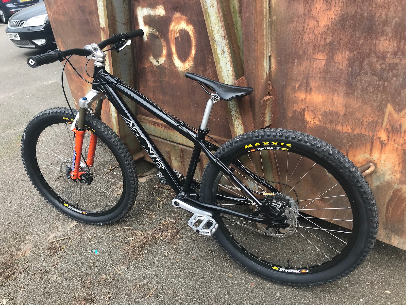 Azonic DS1 - TimBud's Bike Check - Vital MTB