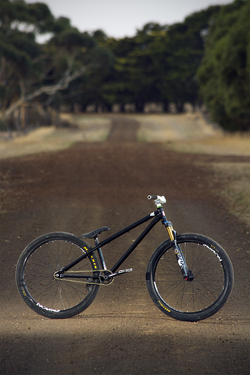 Leaf Cycles Ruler - patto - Mountain Biking Pictures - Vital MTB