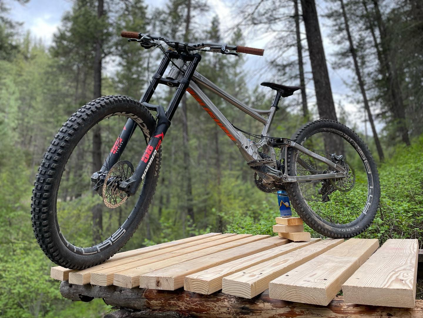 Banshee Legend 27.5" - Sasha_Yakovleff's Bike Check - Vital MTB