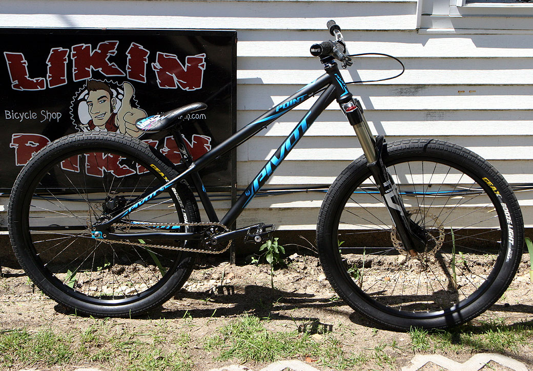 Pivot Point - MTBDUDE's Bike Check - Vital MTB