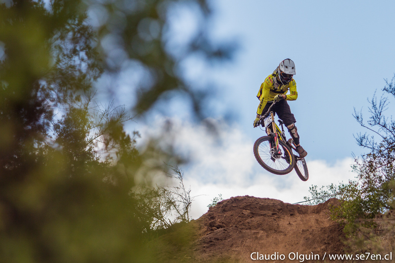 Rodrigo Farias - se7en.cl - Mountain Biking Pictures - Vital MTB